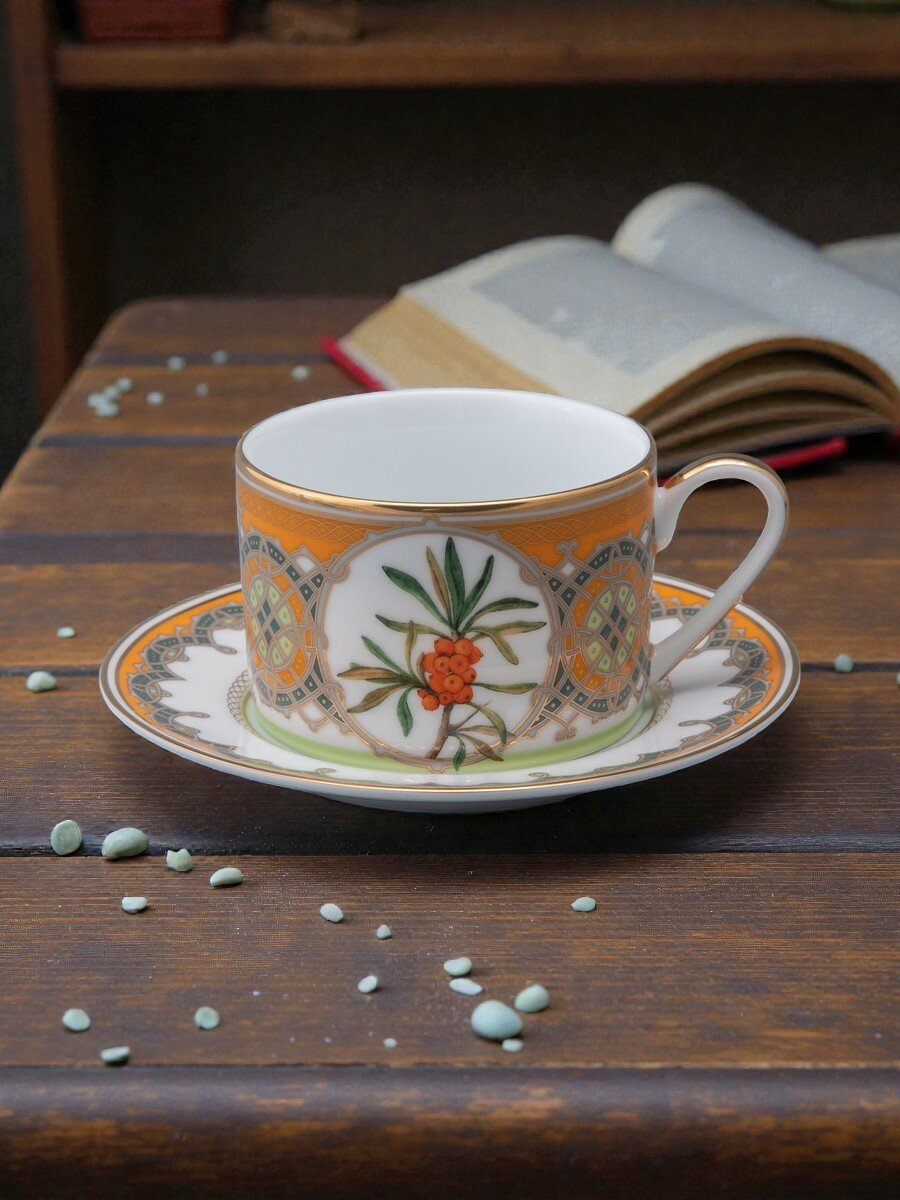 Чайная пара "Облепиха сибирская , форма Соло, 250 мл, Императорский фарфоровый завод