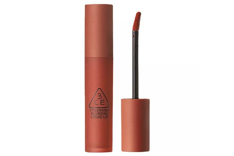 Мягкий матовый блеск для губ женский 3CE Mousse Matte Lip Gloss, 5.5г, 5729129