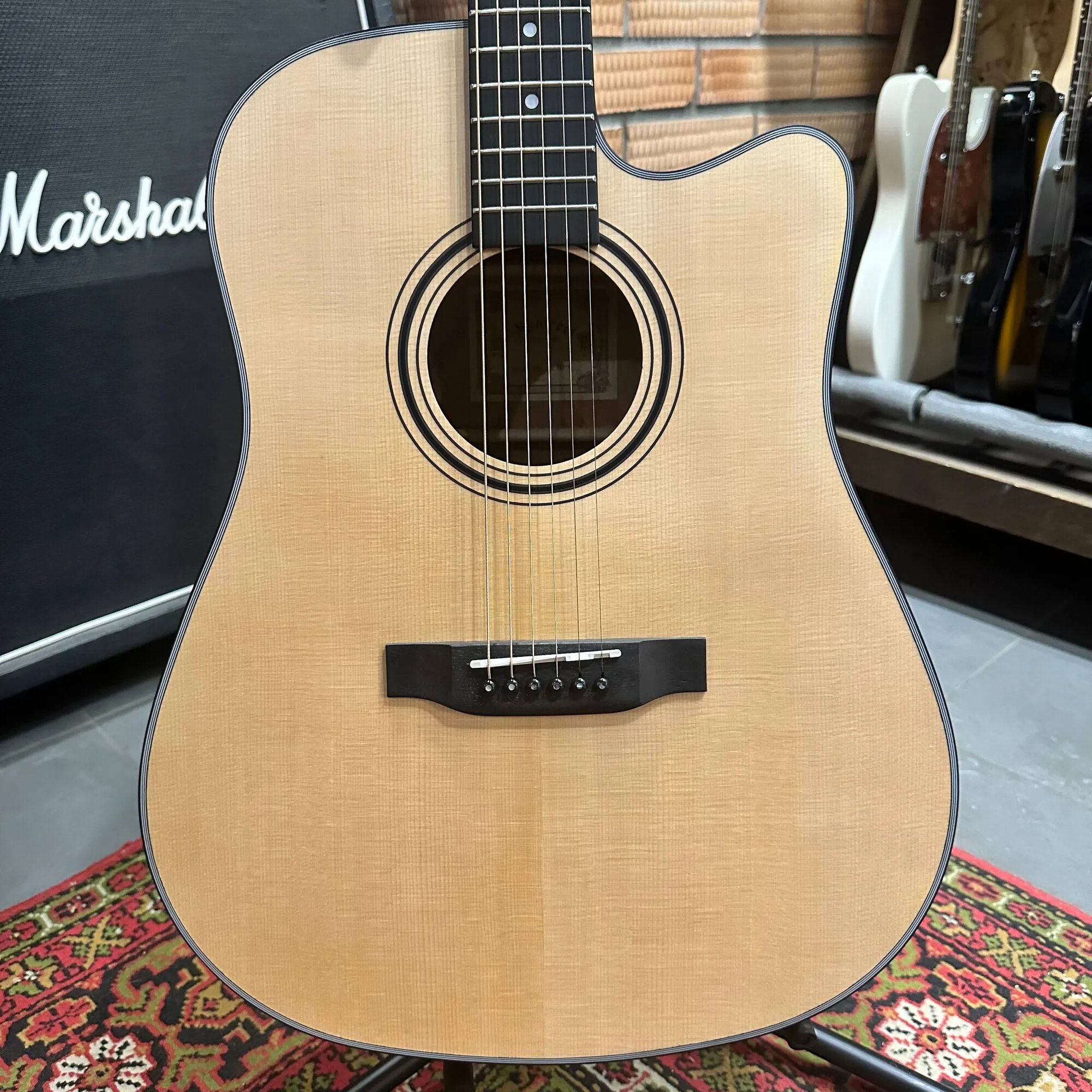 Трансакустическая гитара Mentreel HB-6DC-OS1 Dreadnought Natural Satin