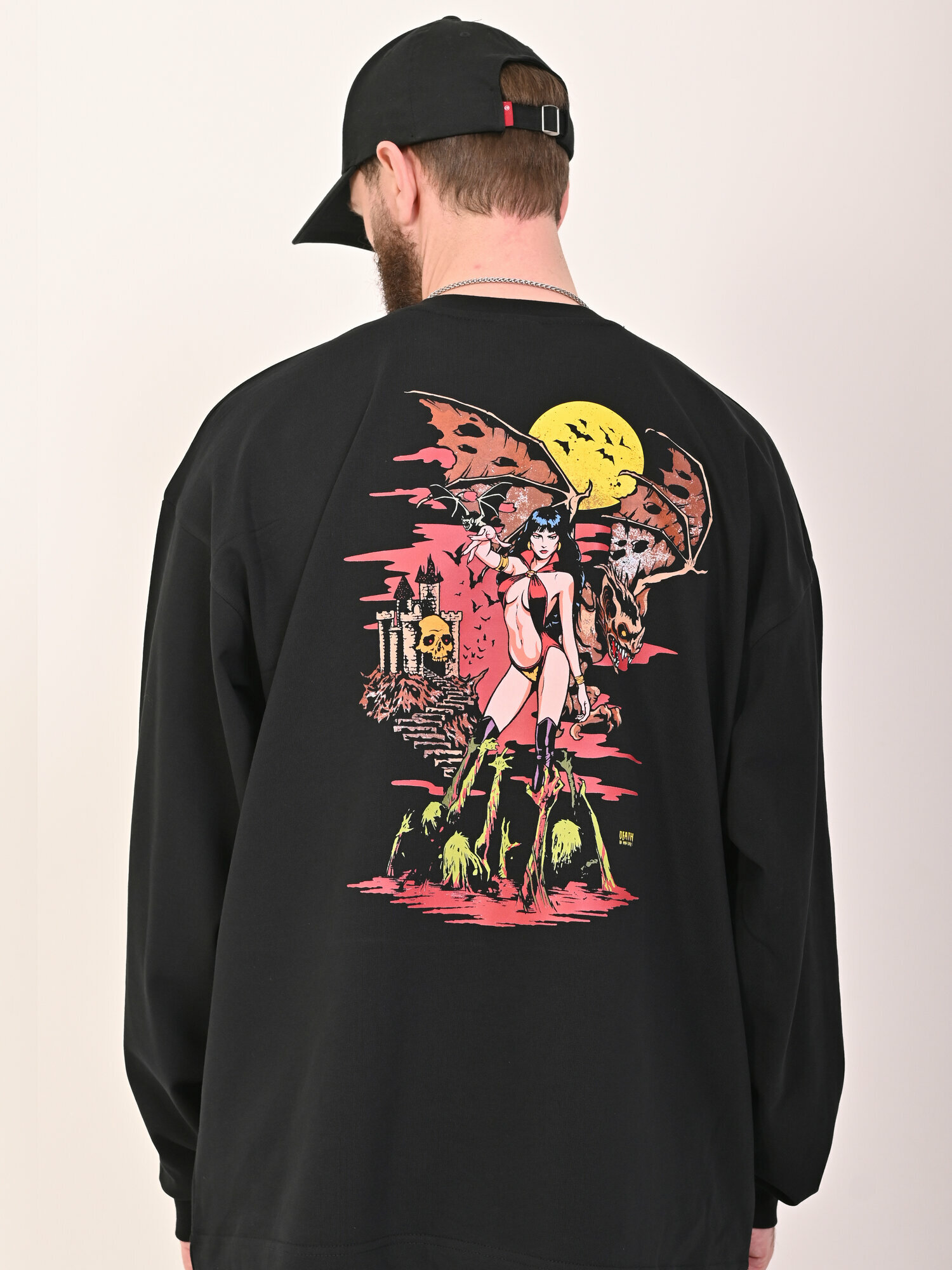 Лонгслив Vampire