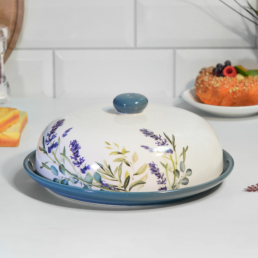 Блюдо для блинов с крышкой "Лаванда и Эвкалипт" 23см, керамика, подарочная коробка