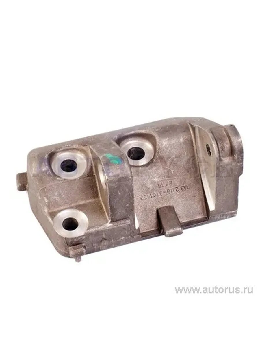 Кронштейн крепления генератора ВАЗ-2110-12 нижний LADA 21100