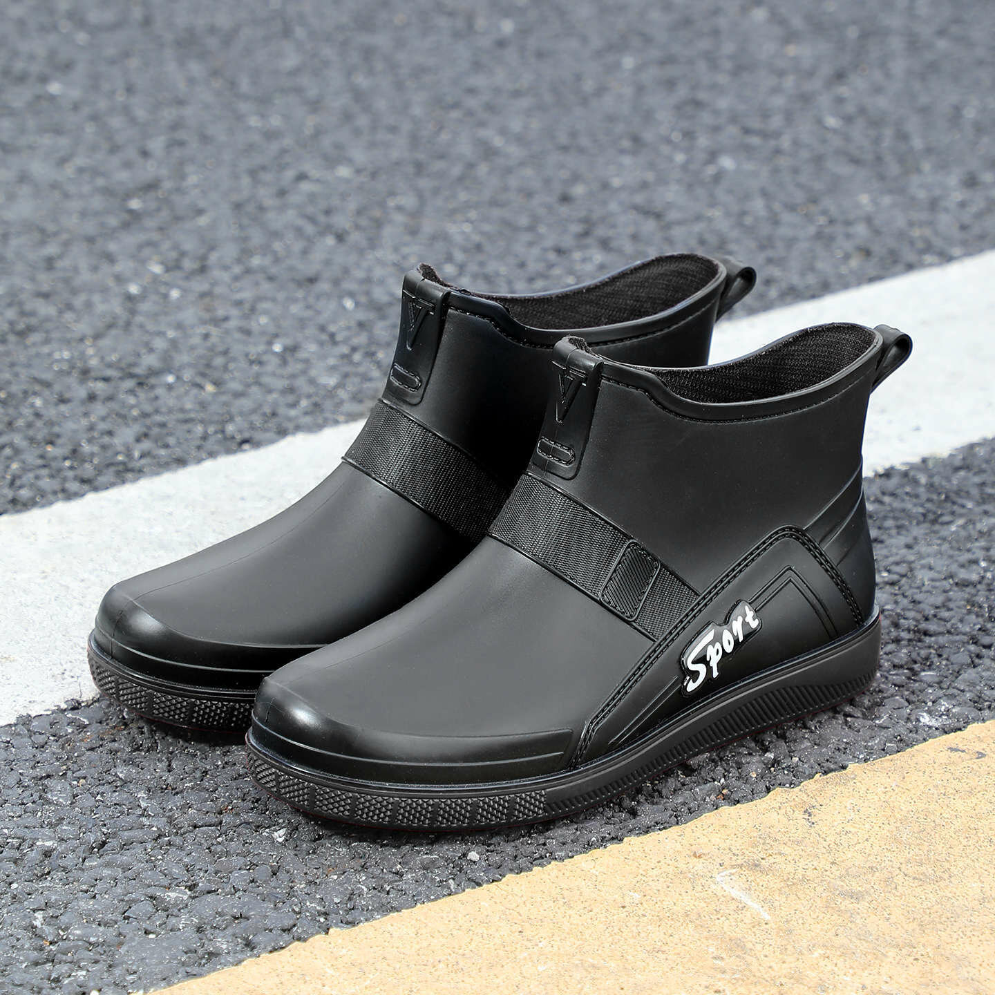 Мужские резиновые сапоги для дождя, короткие забродные сапоги, рыболовные сапоги, сапоги до середины икры со светоотражающими полосами, рабочая обувь и защитная обувь. Размер обуви. EU:43