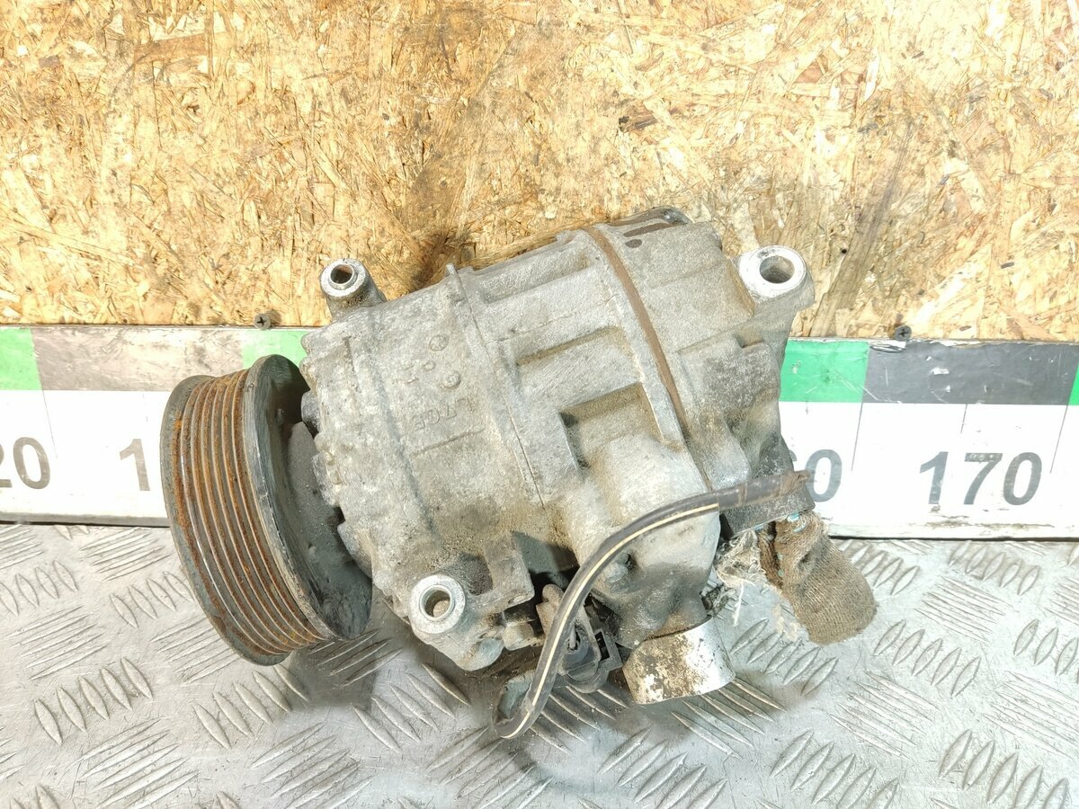 Компрессор системы кондиционирования VOLKSWAGEN Touareg 2002 2010 7L6820803G