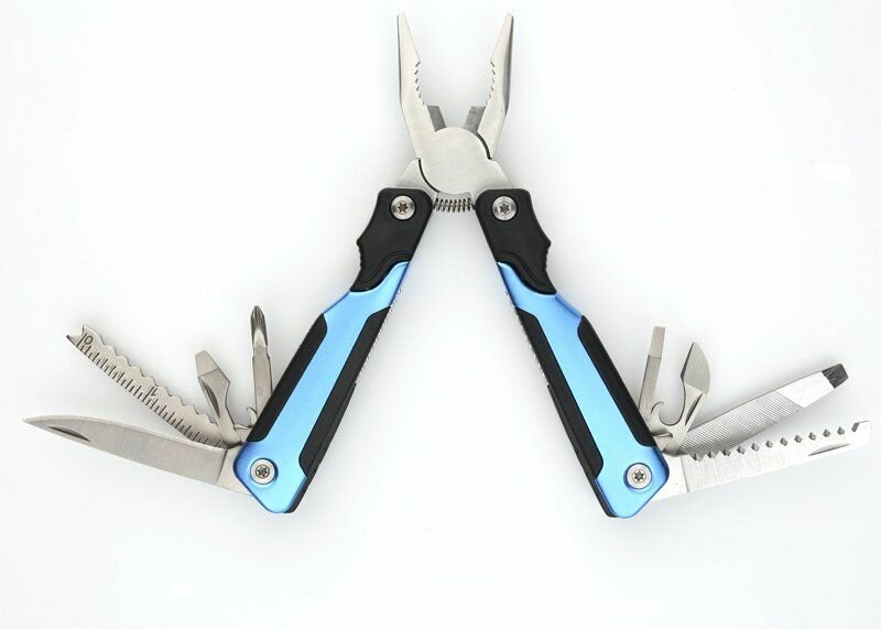 Мультитул STINGER MT-A017