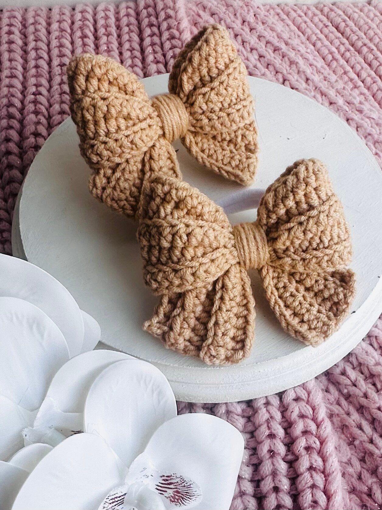 Резинка с вязаным бантом, ручная работа, бежевый, резинка 3 см