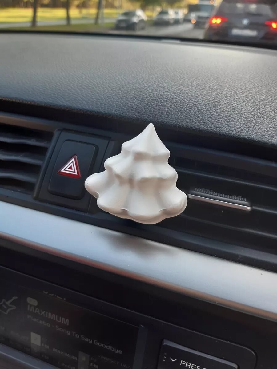 Натуральный ароматизатор в машину Елочка