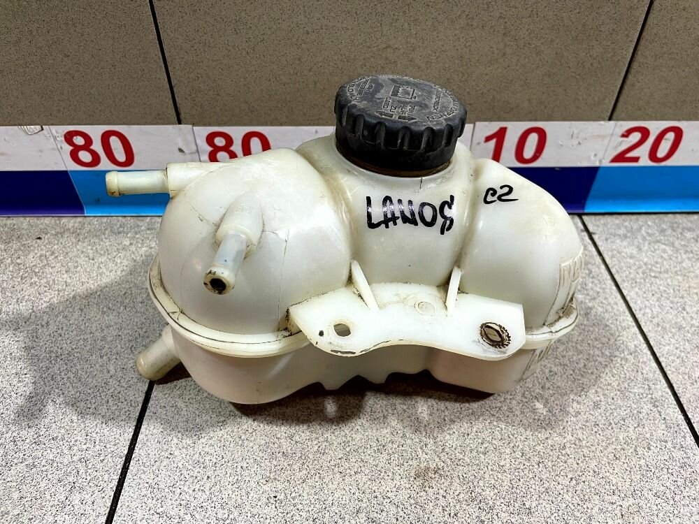 Расширительный бачок Chevrolet Lanos 96182279