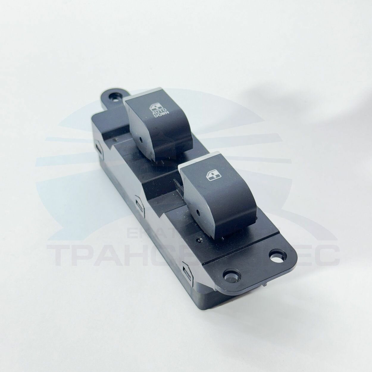 Блок выключателей стеклоподъемника левый JAC N120 (3746930E5020)