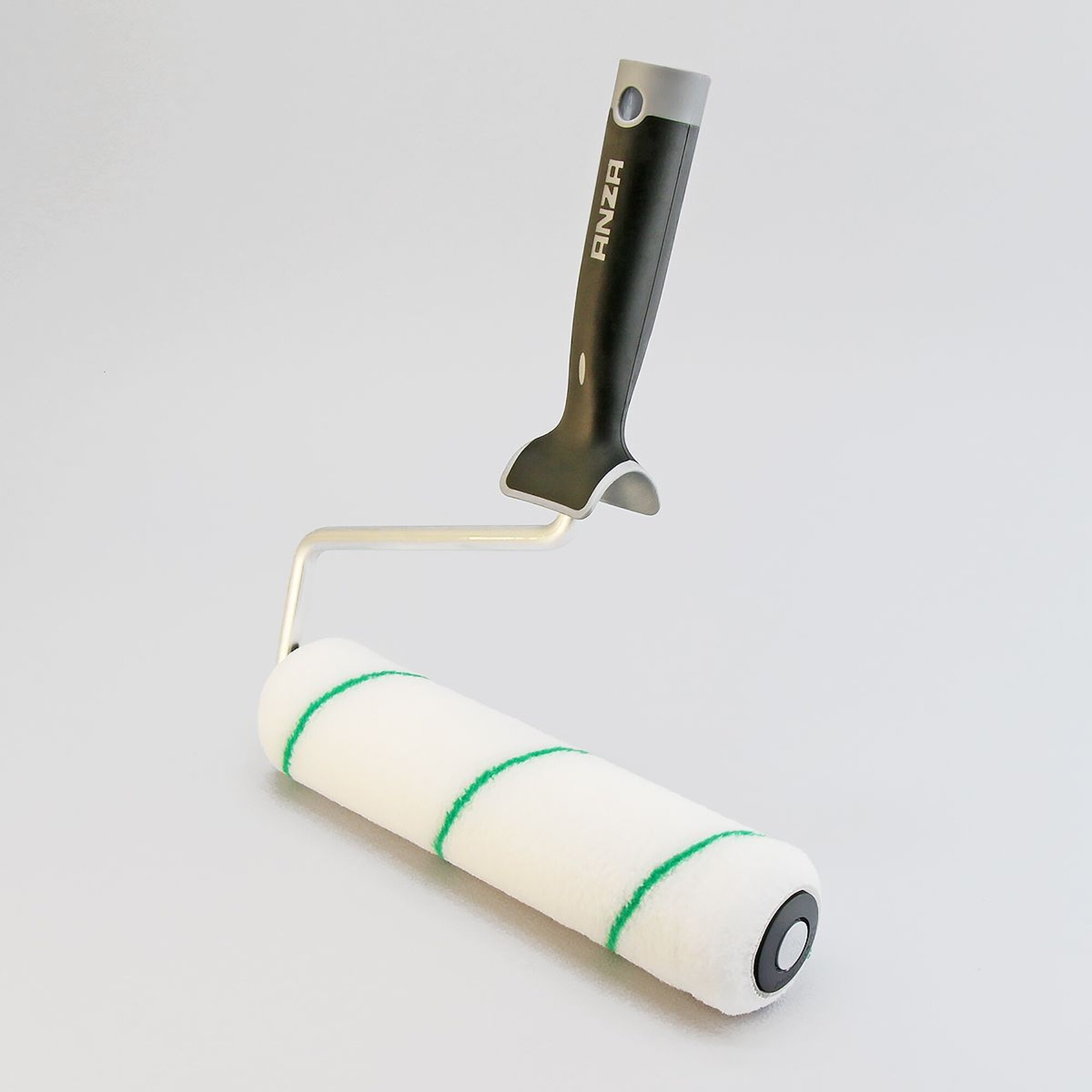 Валик ANZA для малярно-штукатурных работ 250 мм, полиамид, цвет черный/белый