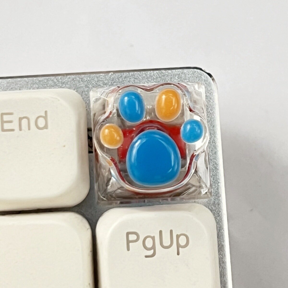 Трансграничная ручная капля клей милый цвет кошачий кошачий колпачок персонализированная смола крестообразный