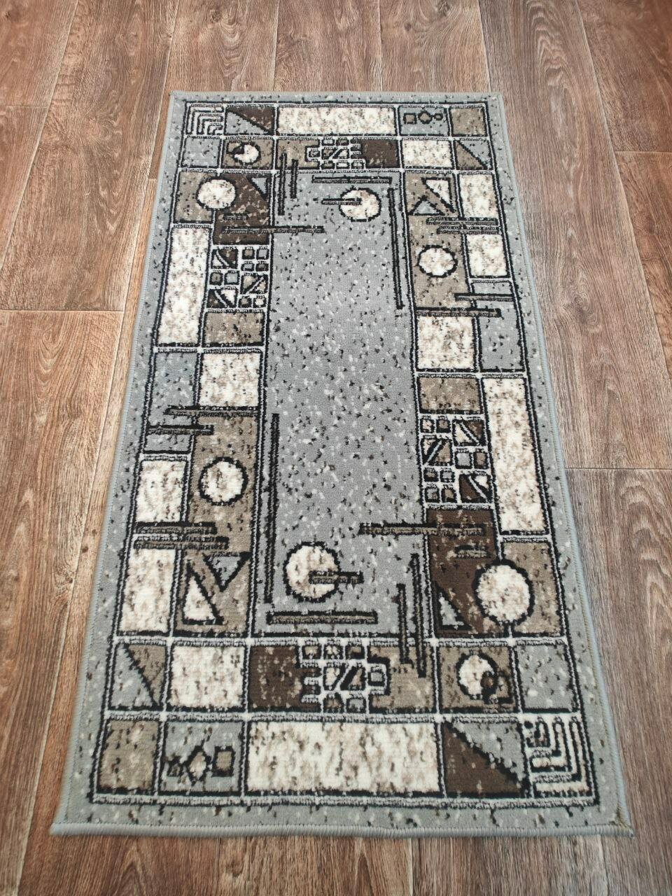 Ковер с низким ворсом на пол прикроватный придверный с антискользящим покрытием прямоугольной формы размер 60 на 110