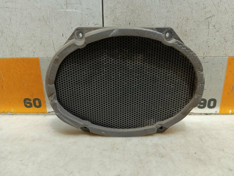 Б/У Динамик Ford Focus 1998 1 467974 FORD арт. XF4F18808AB