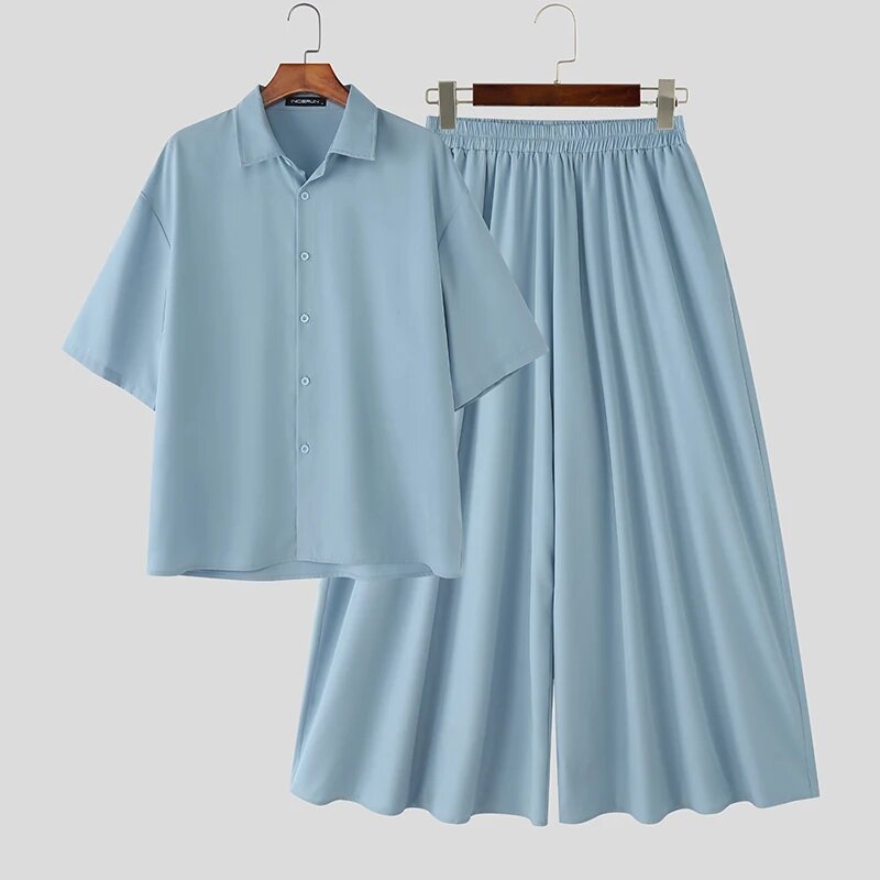 Комплект одежды