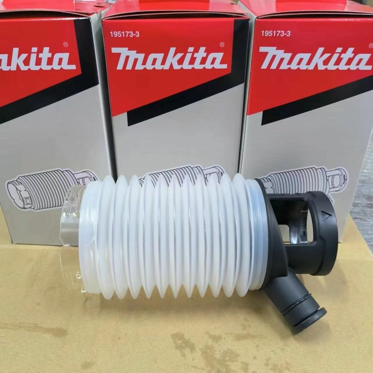 Пылезащитная насадка Makita 195173-3 для перфоратора (пылеуловитель)