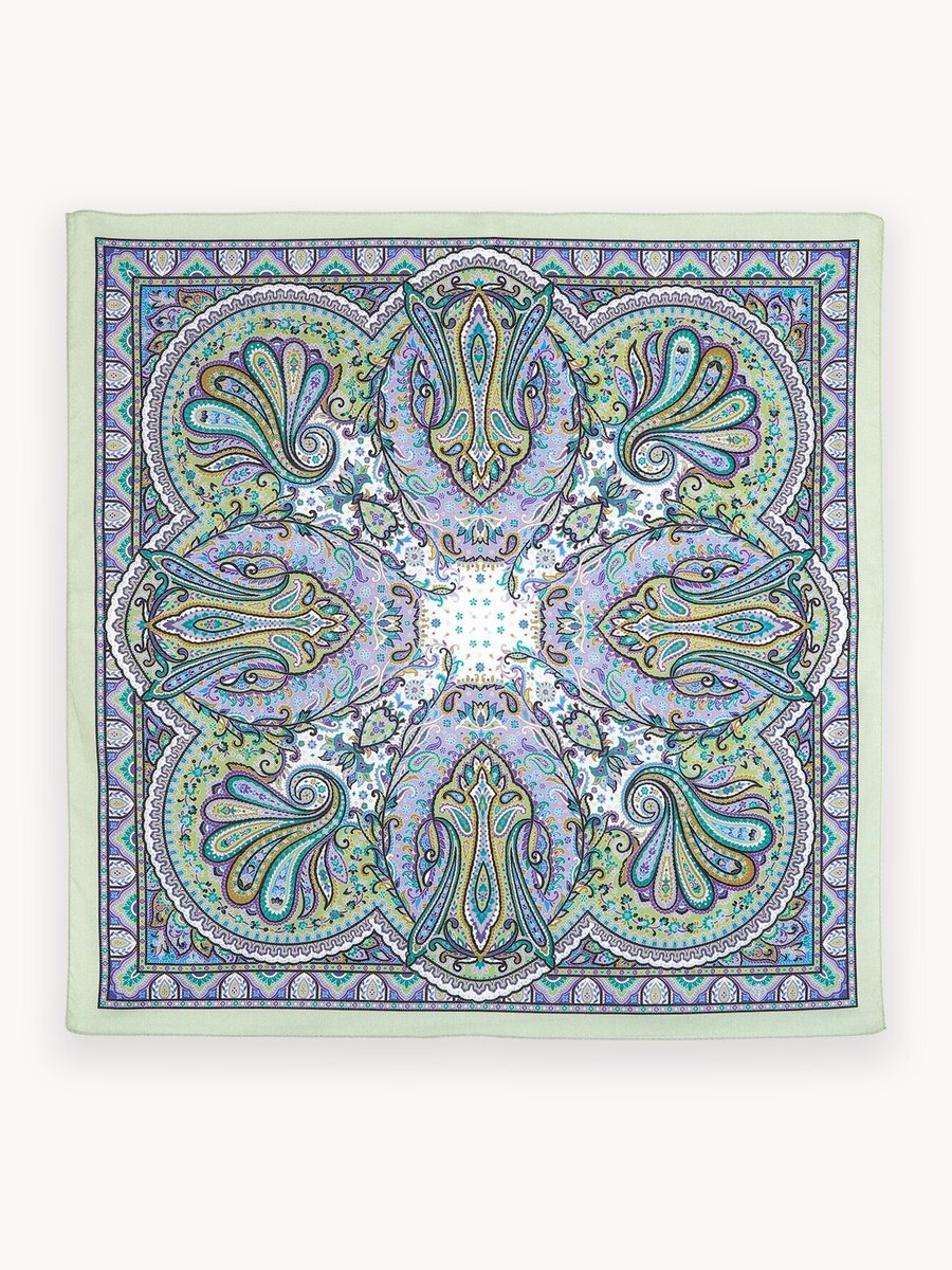 Платок для женщин