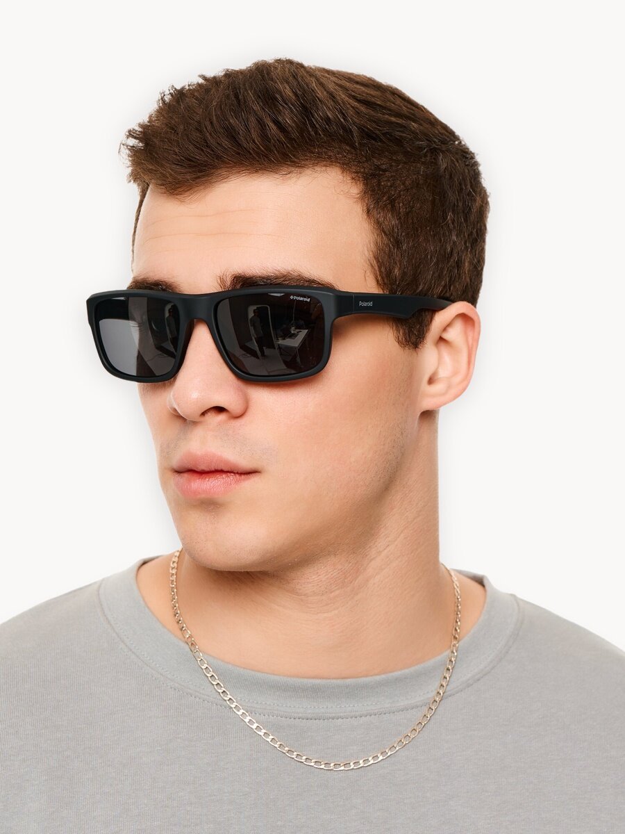 Солнцезащитные очки Polaroid