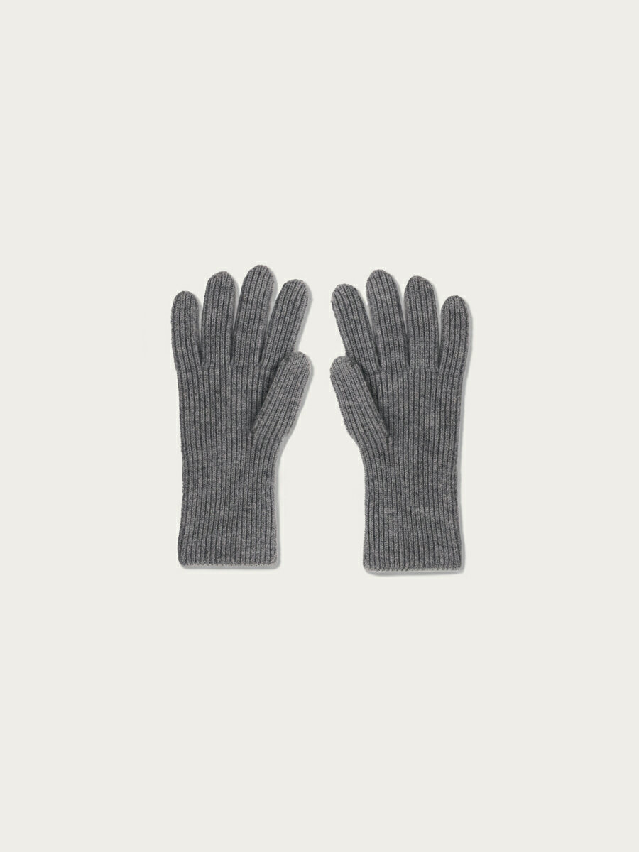 Перчатки для женщин