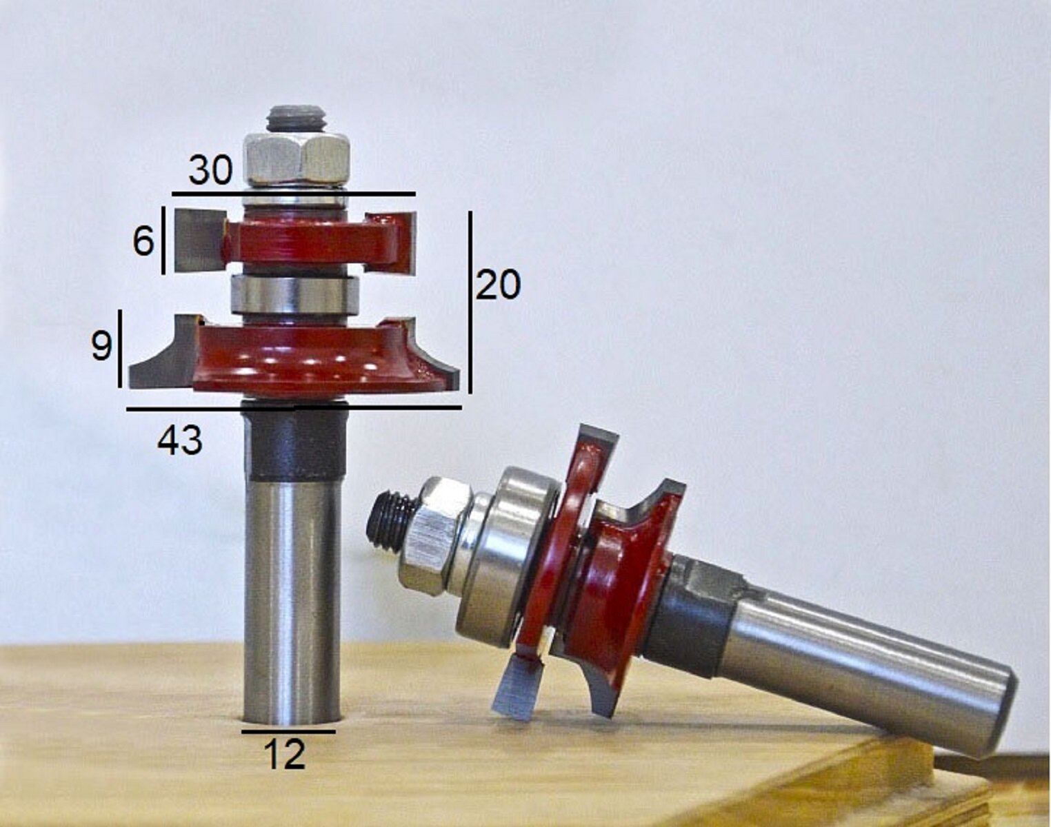 Фрезы для вагонки штиль с радиусной кромкой, хвостовиком диаметром 12 мм.