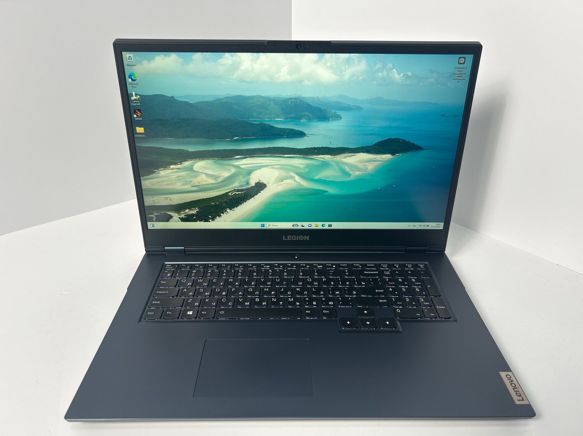 Ноутбук игровой Lenovo Legion 5 17ACH6H (82JY000DRU) 17.3"/AMD Ryzen 7 5800H/RAM 16GB/SSD 512GB/GeForce RTX 3070 8GB/1920*1080/IPS 144 Hz/Windows 10/Подсветка кл-ры: LED/черный. Состояние: Уценка/царапины на матрице