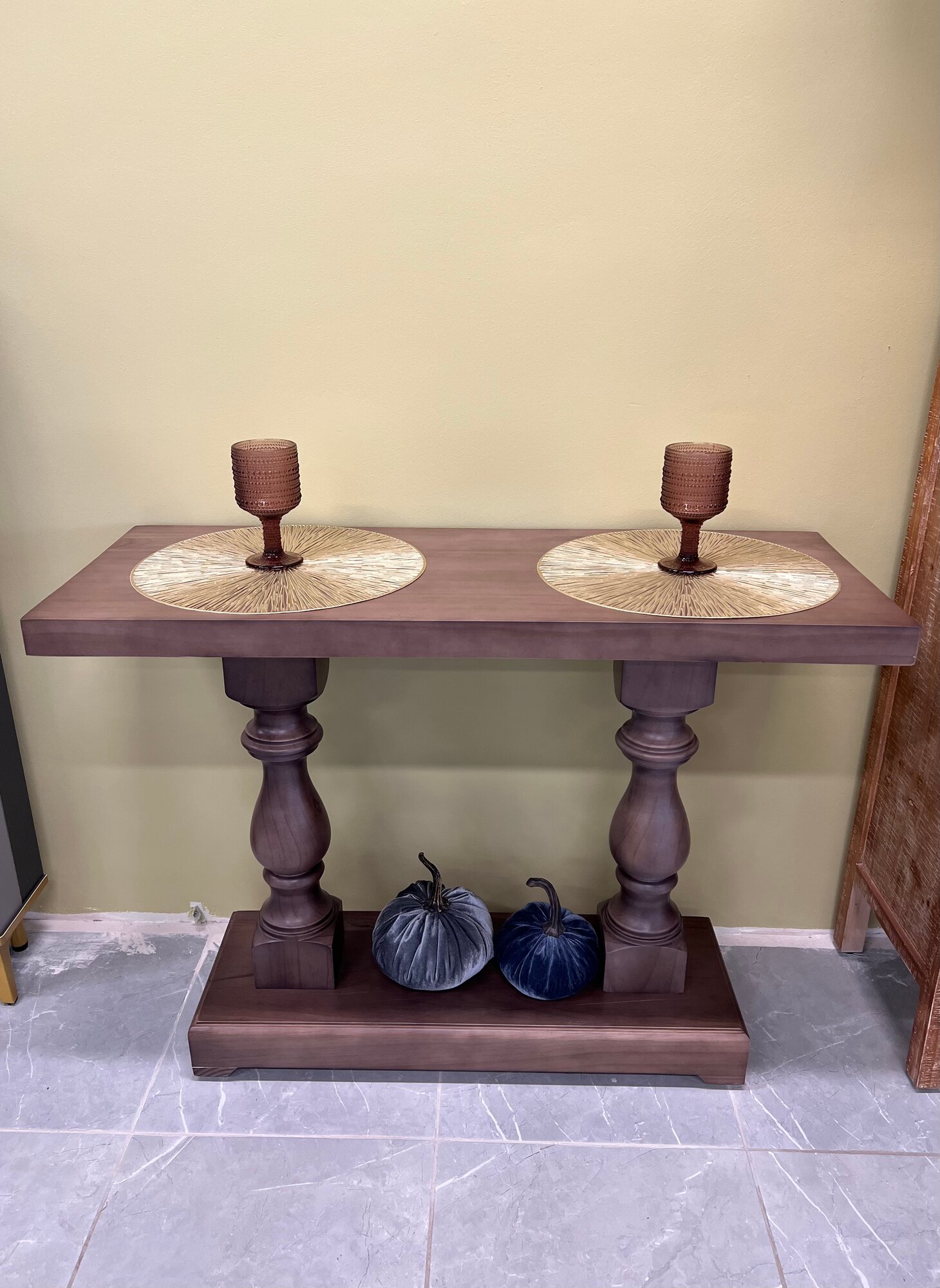 Консоль из массива дуба размер 100 х 40 х74,5 см высота , цвет палисандр