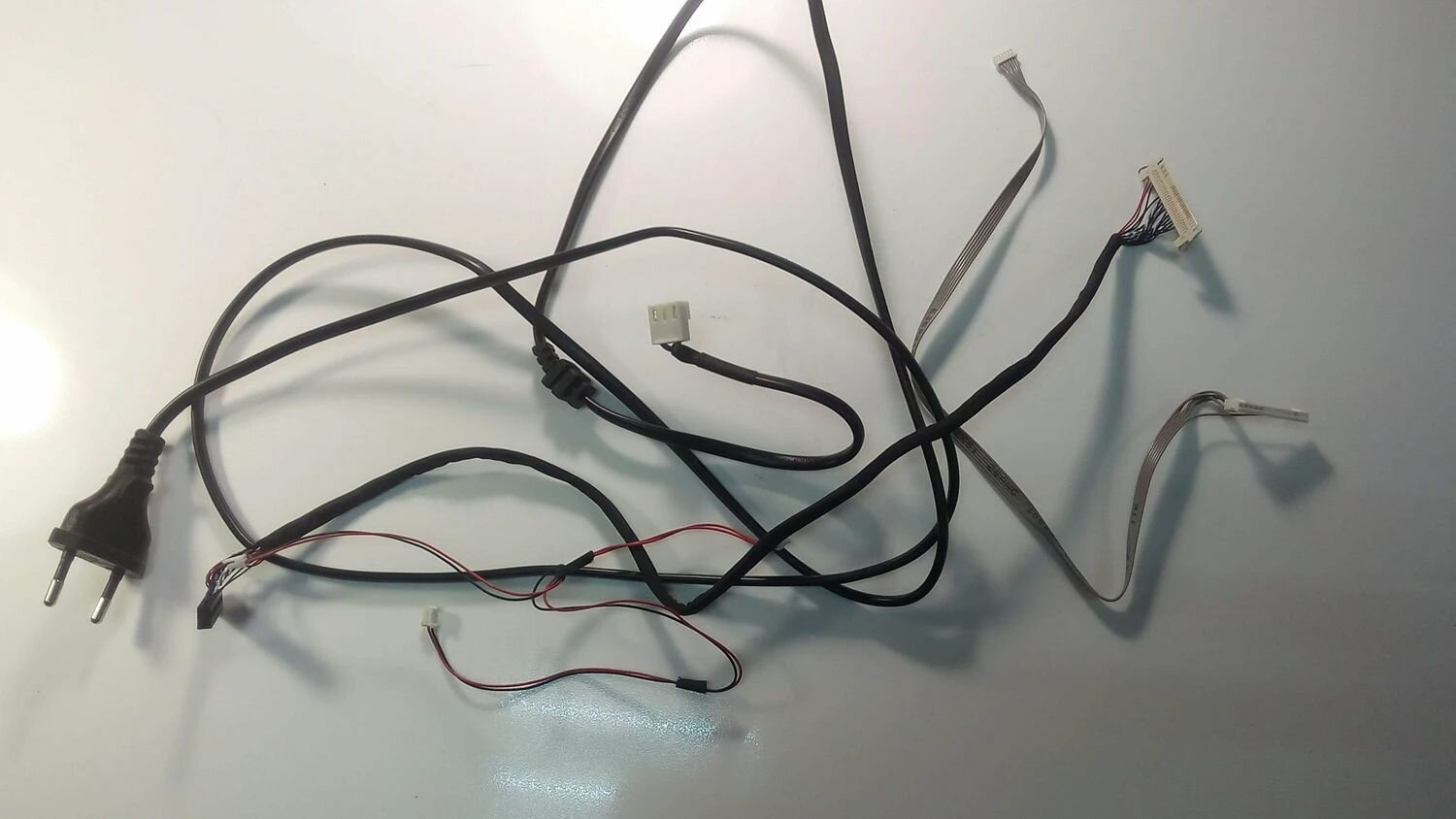 LVDS + Комплект шлейфов + Кабель питания с разъемом до основной платы для H32D7100E Lcd Телевизор Dexp Шлейф арт. 9629