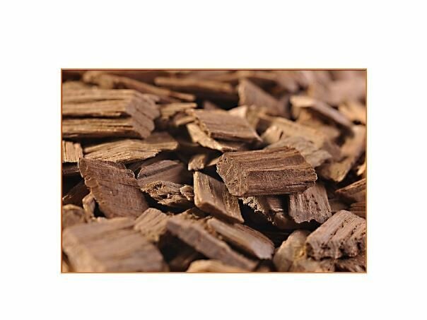 Чипсы дубовые из французского дуба (0,5 кг), для облагораживания цвета и букета ароматов алкоголя