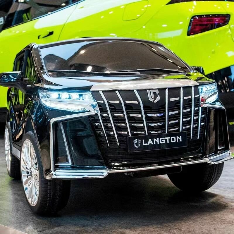 12V7Детский полноприводный двухместный внедорожник SUV-электромобиль с кожаными сиденьями, Bluetooth, дистанционным управлением, качелями, подсветкой