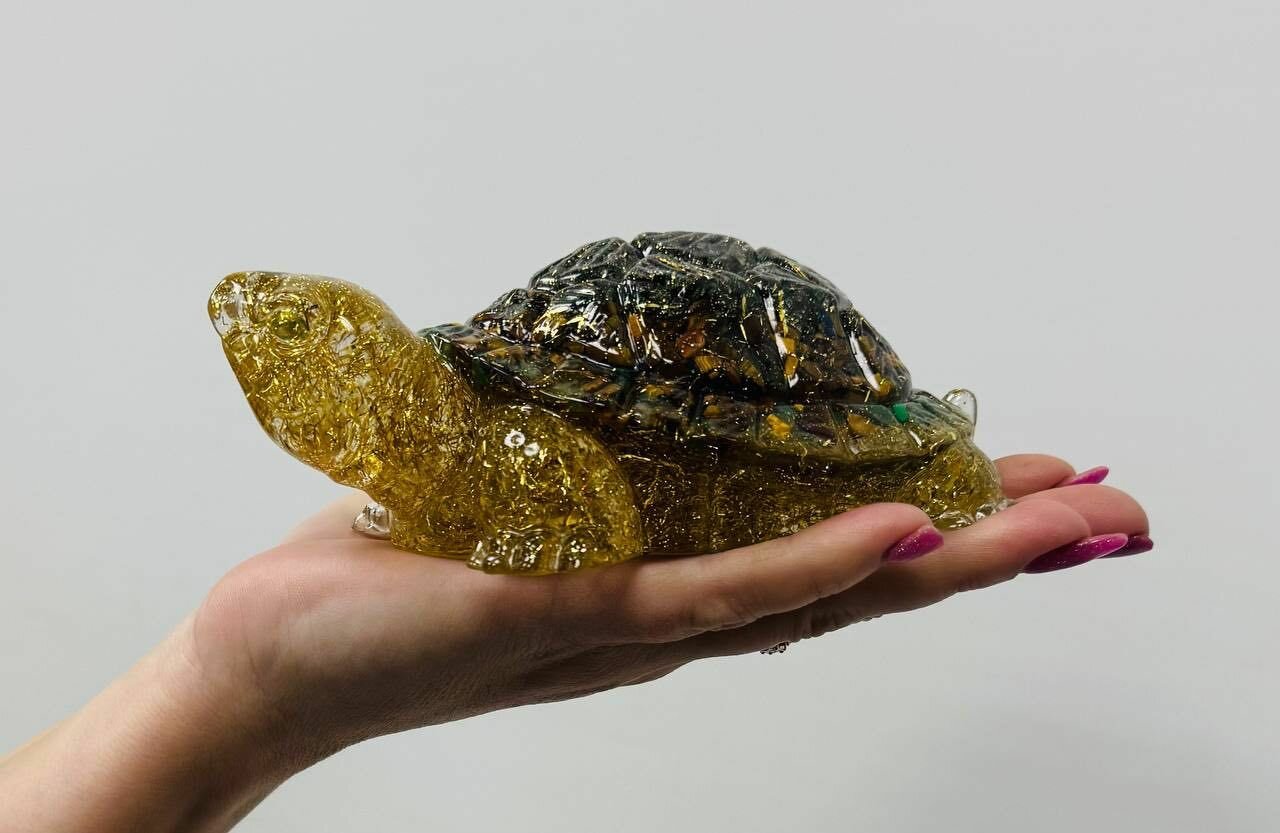 Черепашка из эпоксидной смолы. Ручная работа