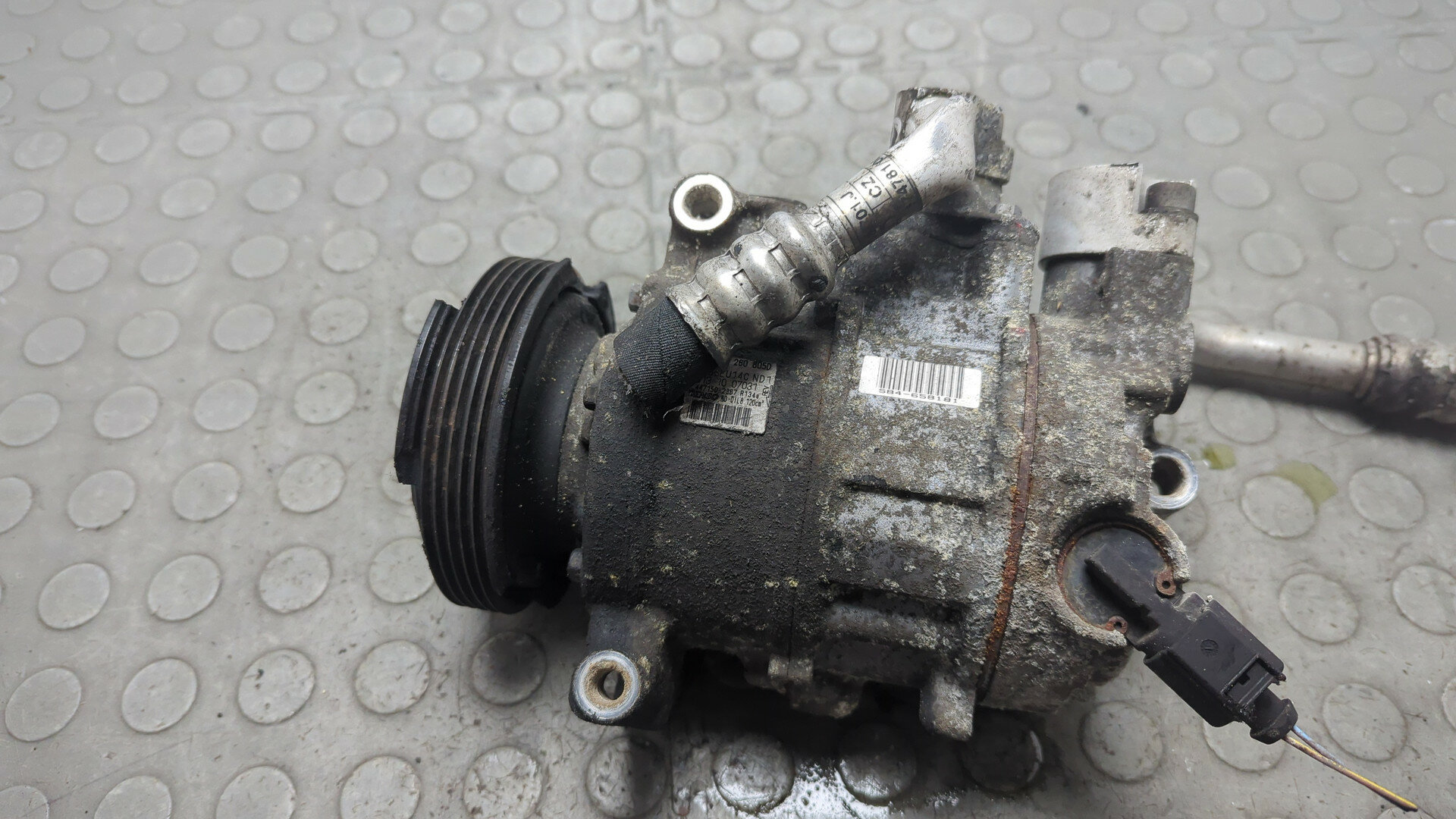 Компрессор кондиционера Audi A6 (C7) Б/У