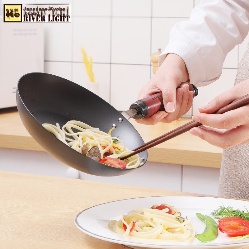 Сковорода RIVER LIGHT Japanese Imported Non-Coated Frying Pan, Flat Bottom Pan for Home Use, Egg Frying Pan, 20cm Children's Cookware