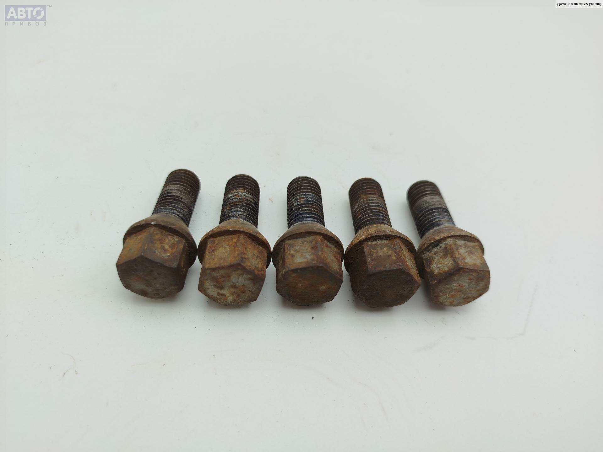 Болт колесный (гайка колесная) BMW 5 E39 (1995-2003)