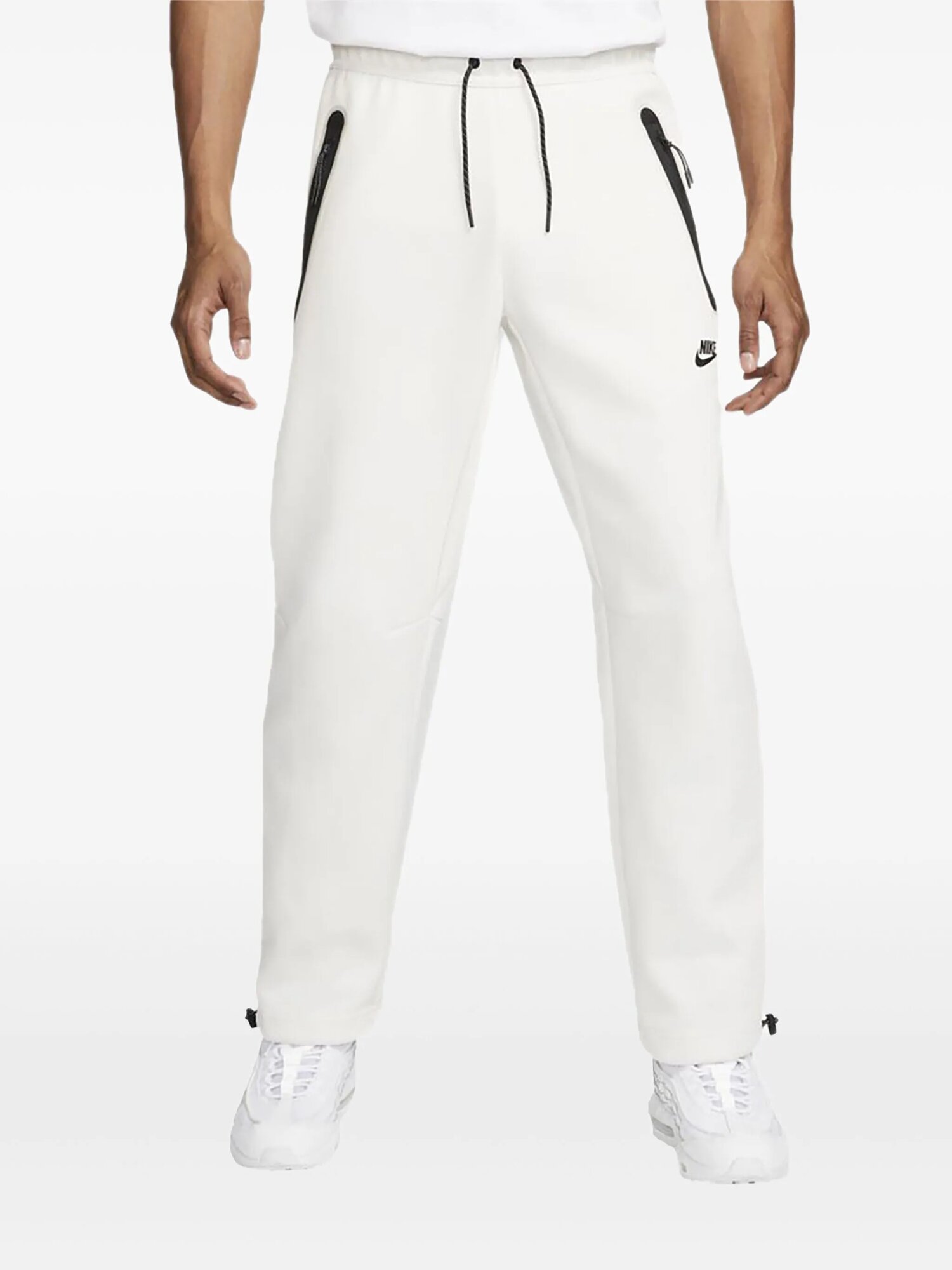 Брюки спортивные