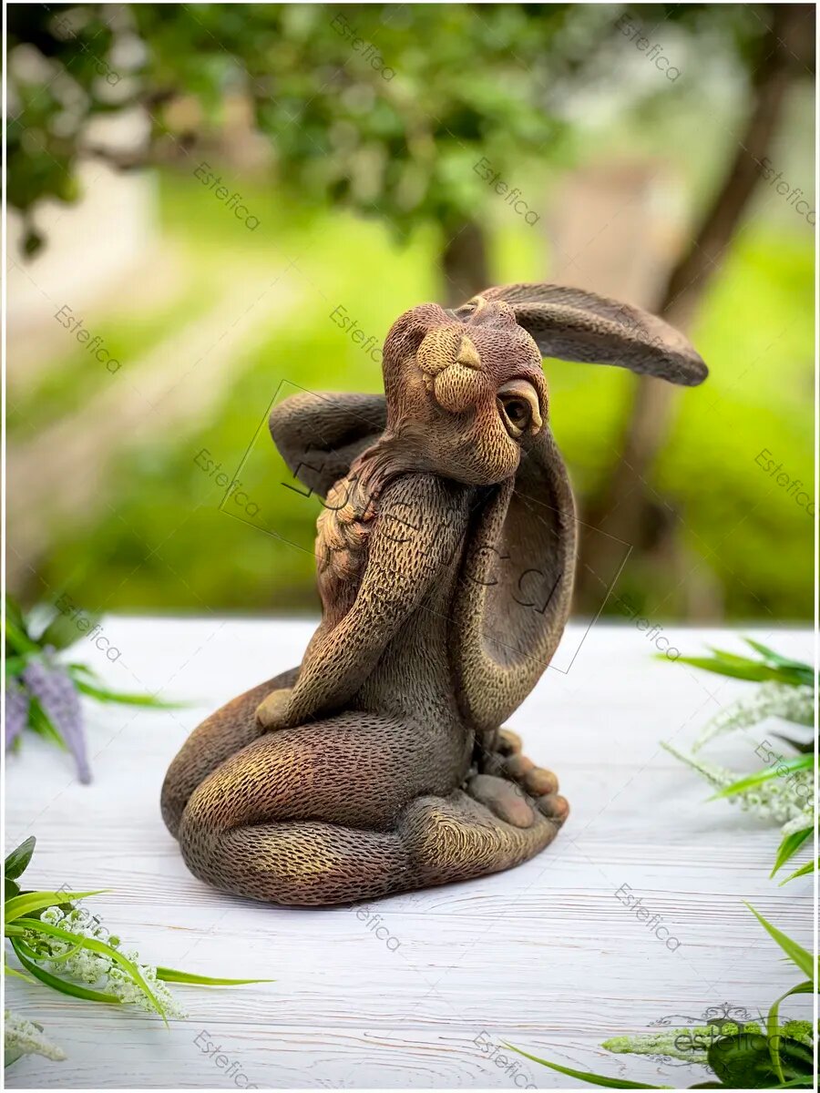 Садовая фигурка "Зайка Ева"