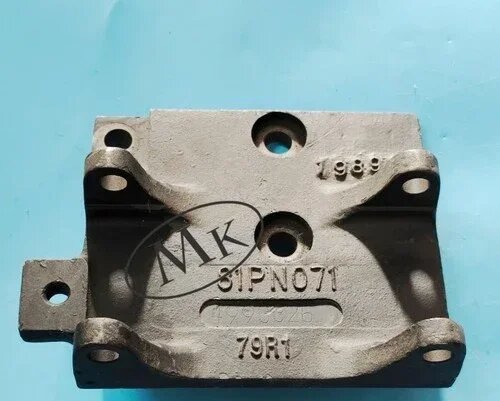 Кронштейн компрессора кондиционера 4993323/81PN071