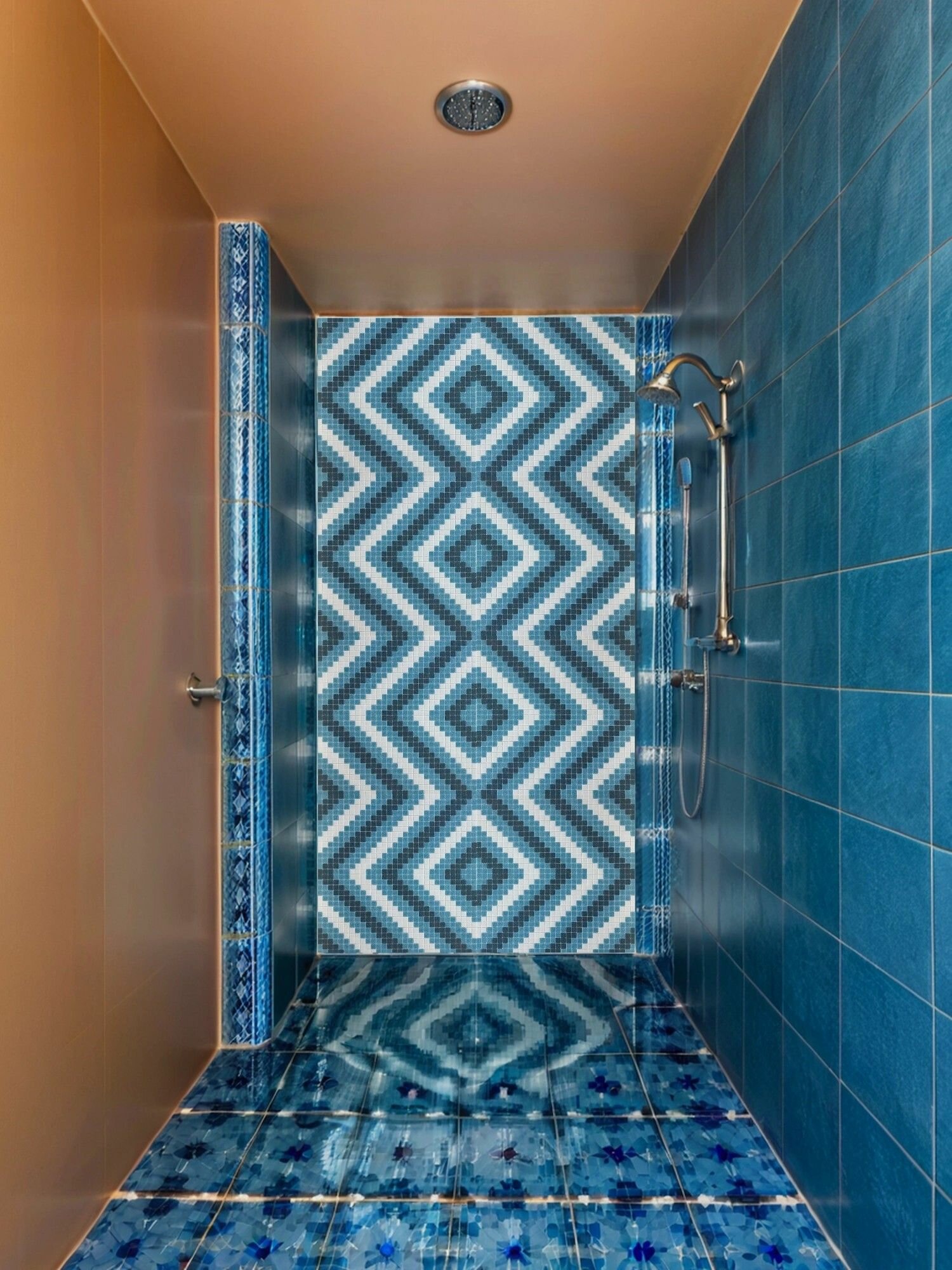 Мозаичный декор для ванной комнаты