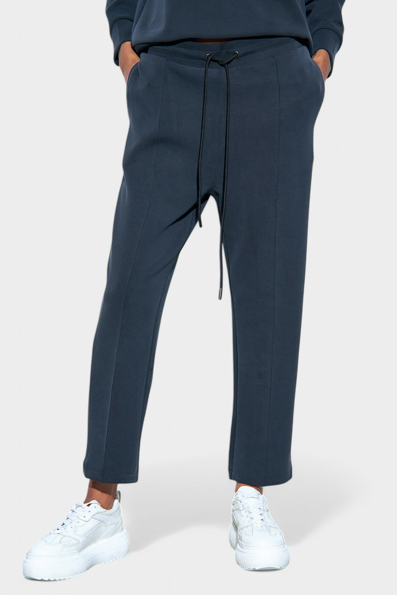 Брюки трубы