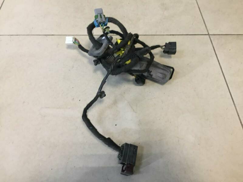 Проводка двери Chevrolet Aveo T300 2011