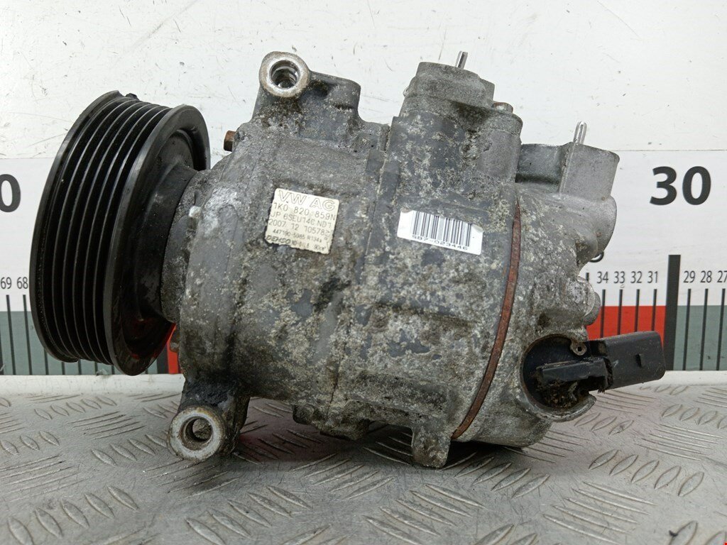 Компрессор кондиционера Volkswagen Golf 6 1K0820859N арт. 2220338