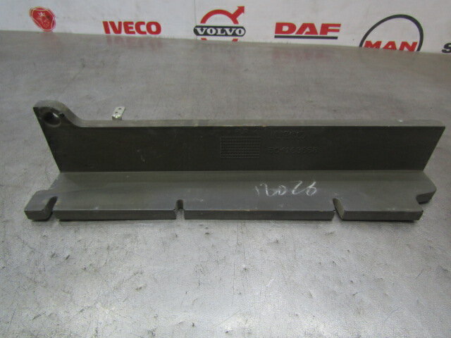 Перегородка вещевого ящика Iveco Stralis