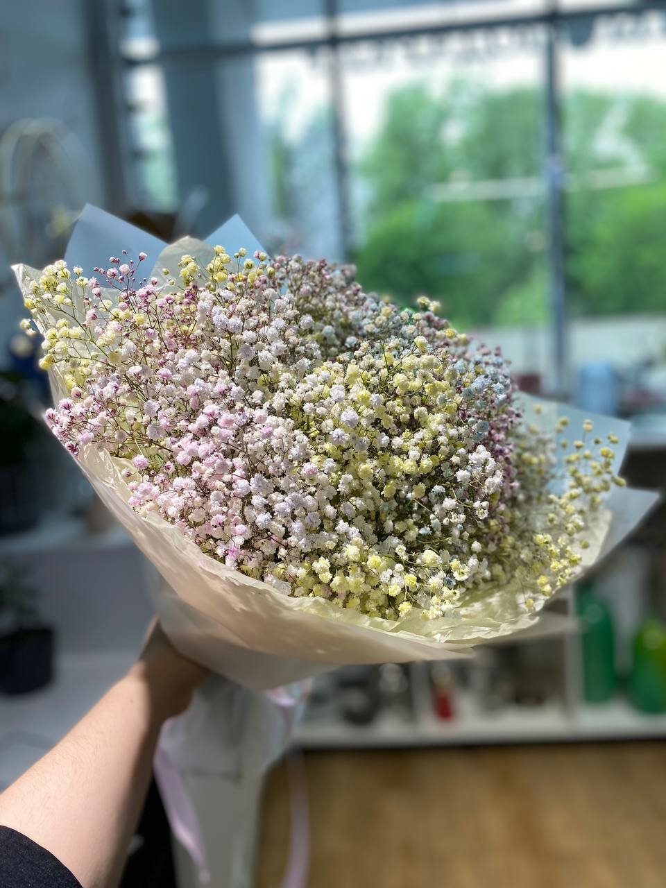 Воздушный Букет с гипсофилой