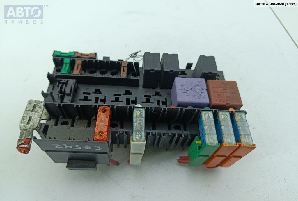 Блок предохранителей Renault Megane 1 (1995-2003)
