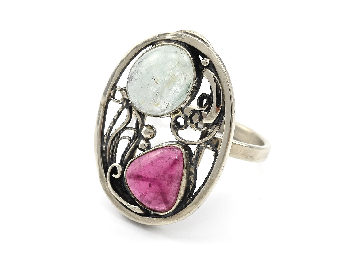 Кольцо, беломорит