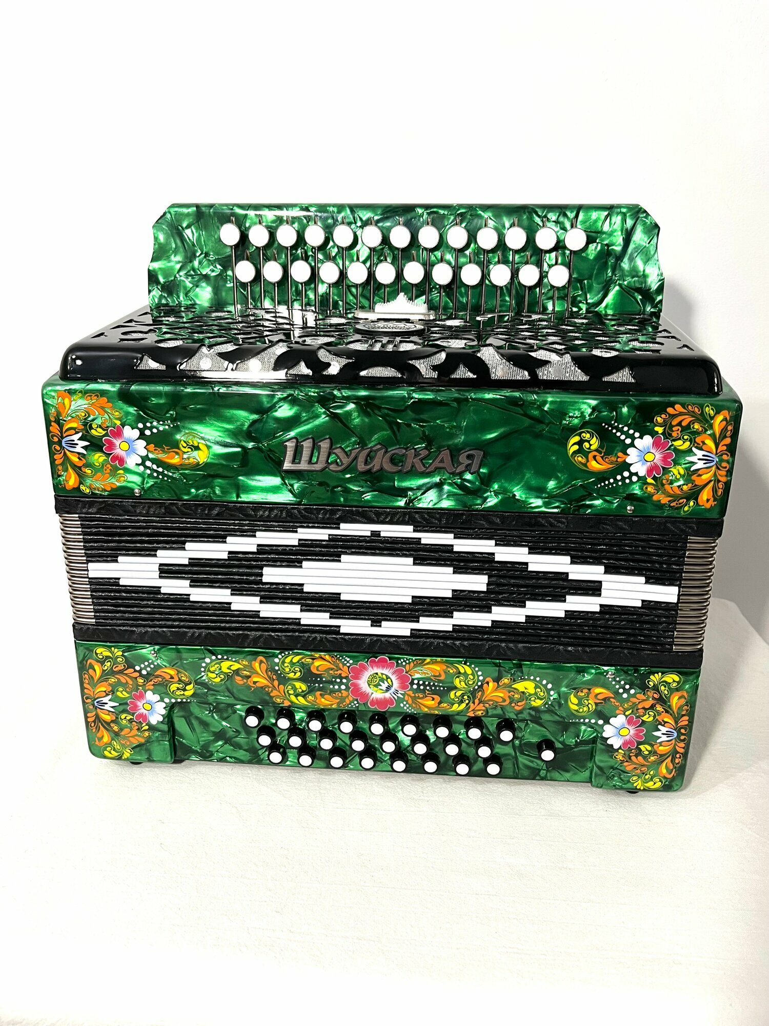 Гармонь "Шуйская" S32XL-A, с регистром, зеленая, Шуйская гармонь