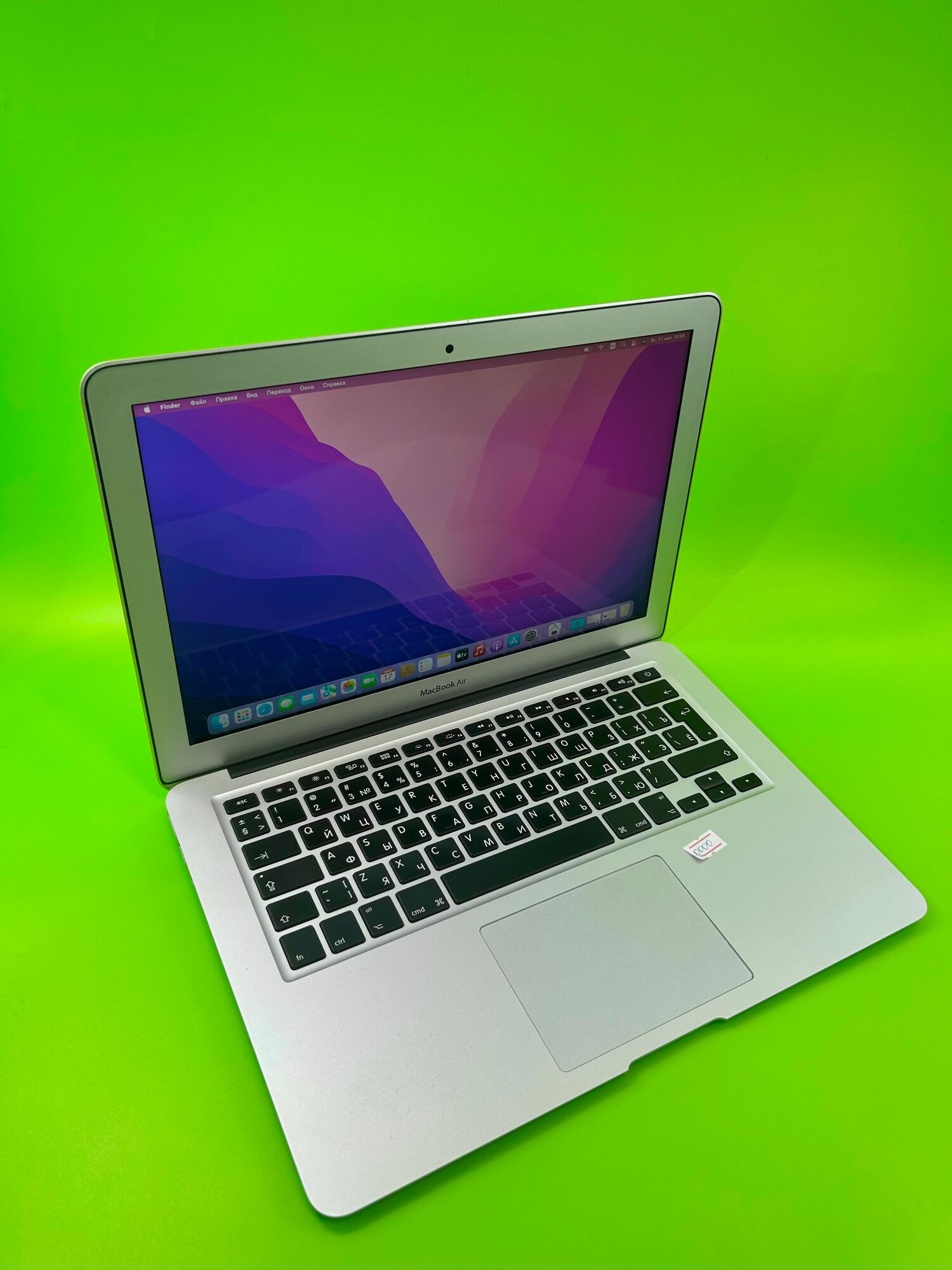 Ноутбук Apple Macbook Air 13 (2017), процессор Intel Core i5, SSD128GB, 8Gb RAM