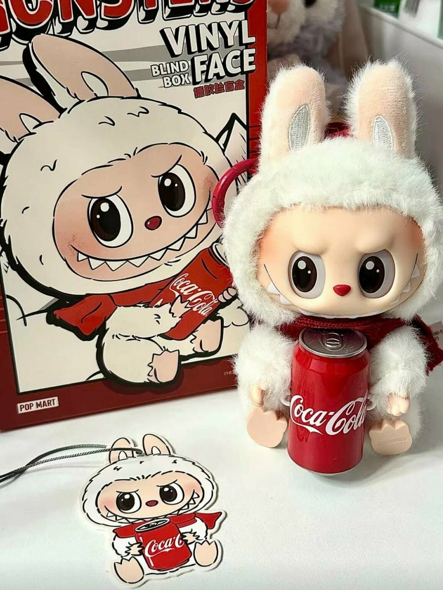 Игрушка-сюрприз POP MART LABUBU THE MONSTERS лабубу, случайная игрушка внутри