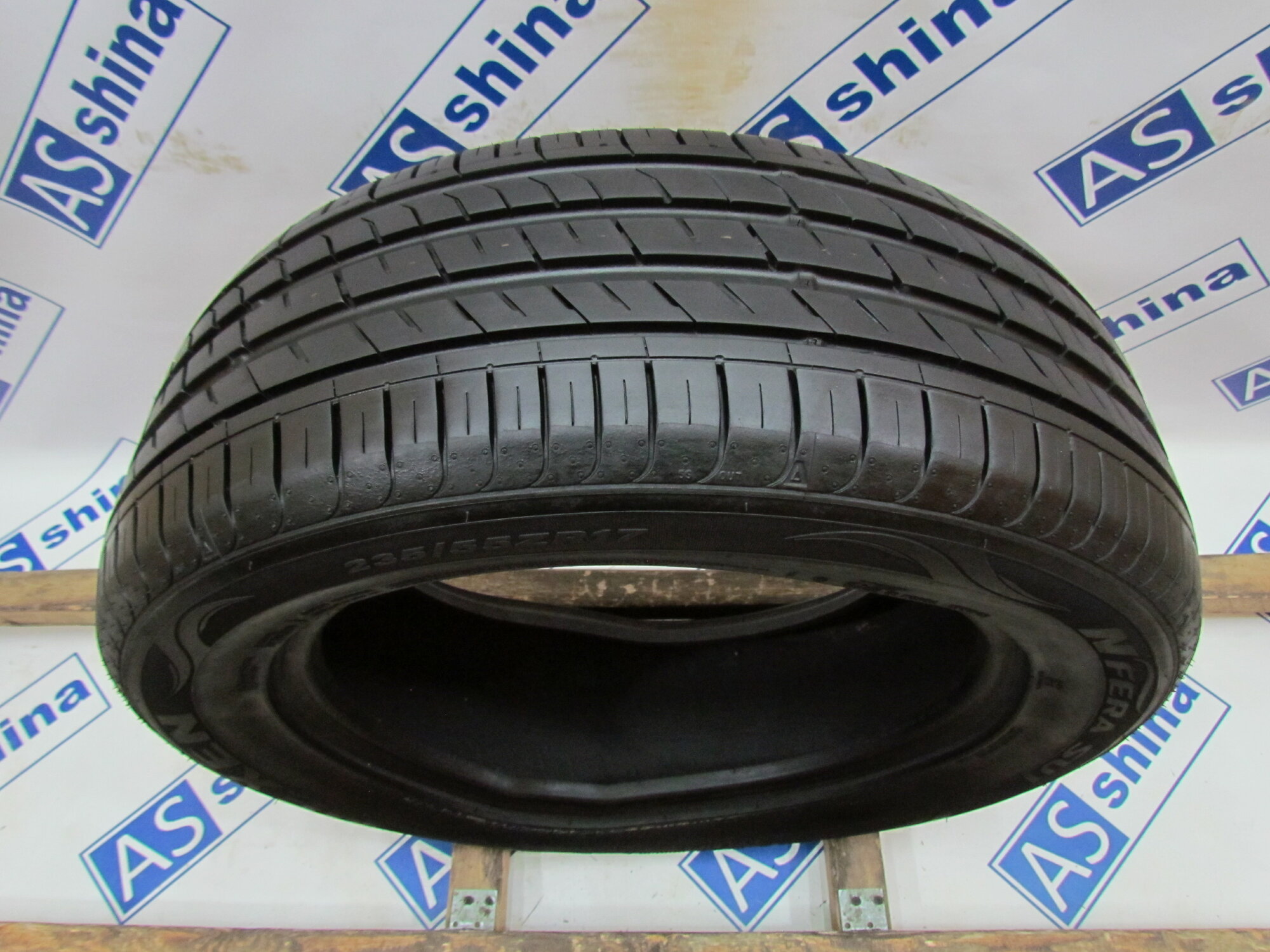 Nexen N'FERA SU1 235 55 R17 летние БУ шины 5-10% износ , артикул 0027923