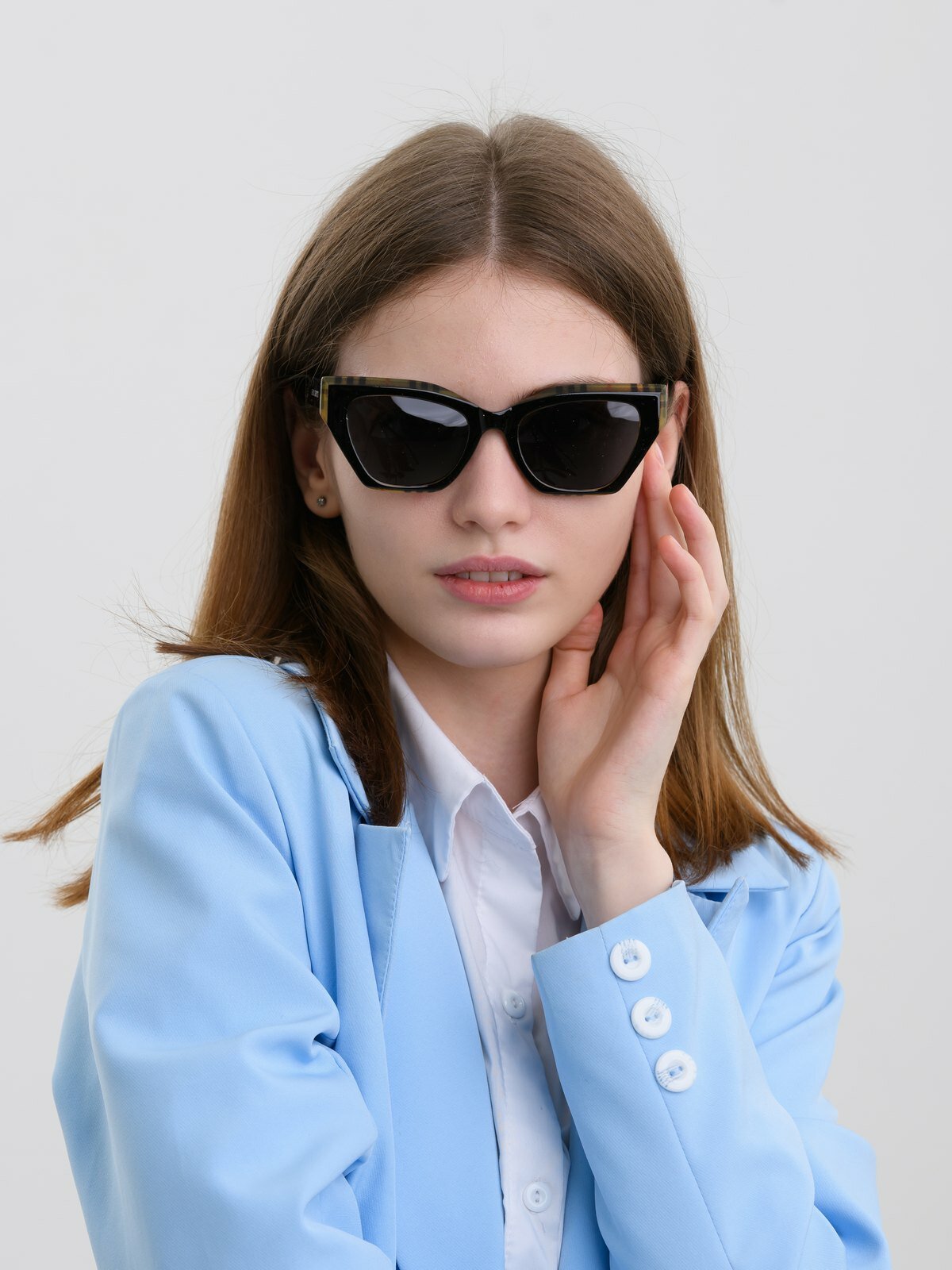 Солнцезащитные очки