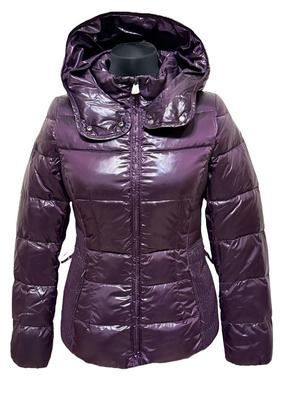 Пуховик Осень-зима 2025