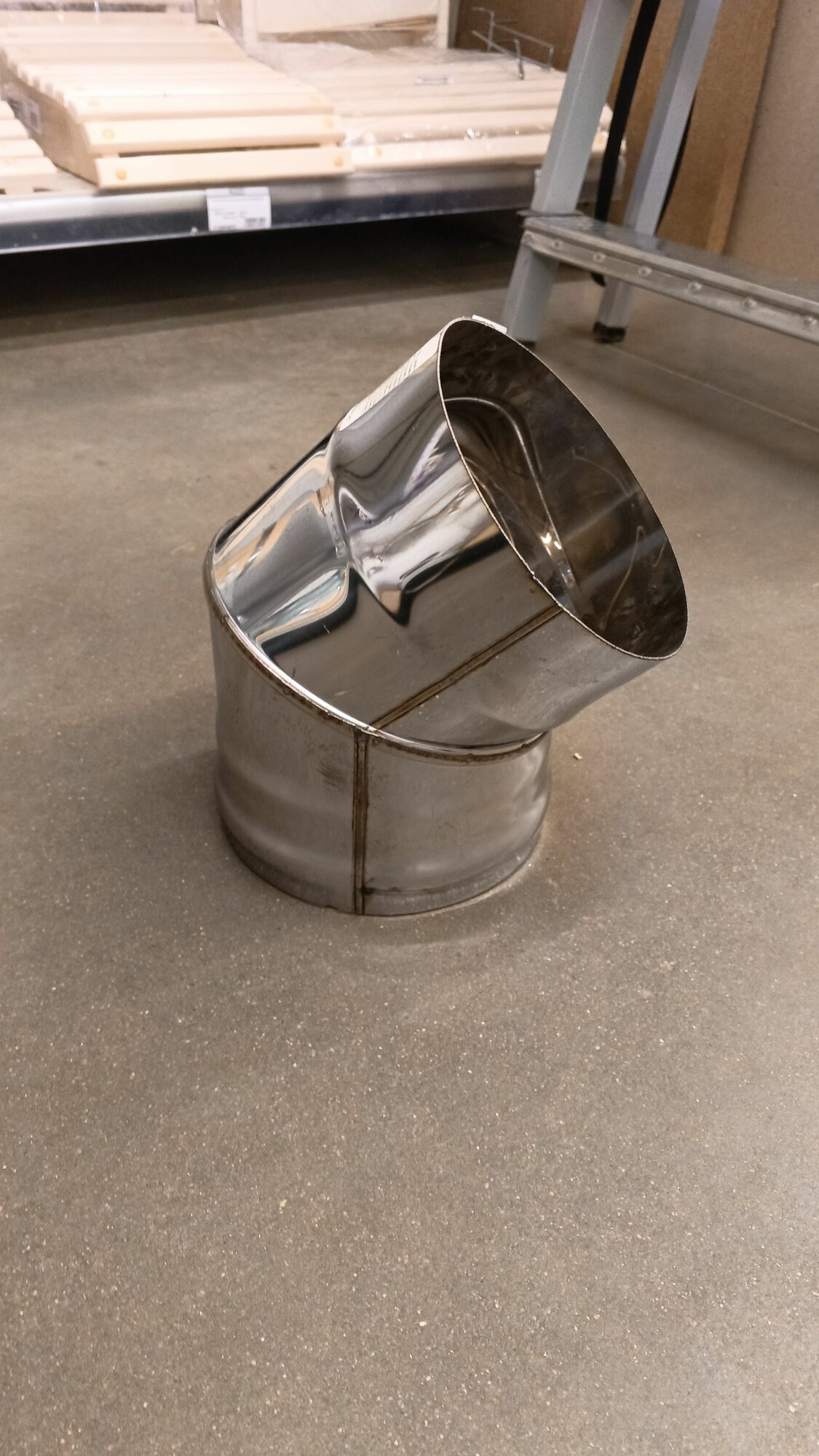 Колено нерж. (AISI 430/0,8мм) д.150 45град. 2-х секц.